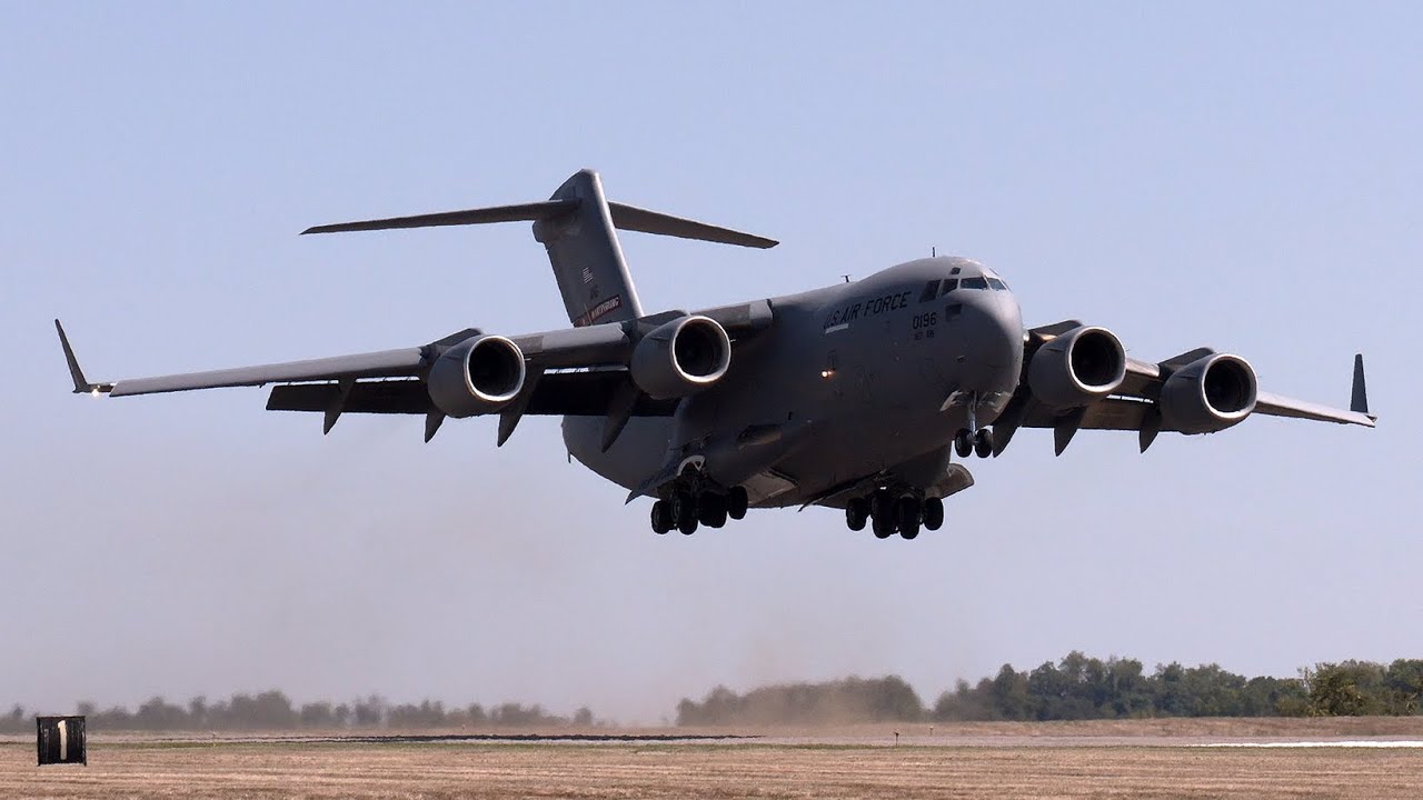 2024 Wings Over Wheeling Air Show - C-17 Globemaster III Arrival - YouTube