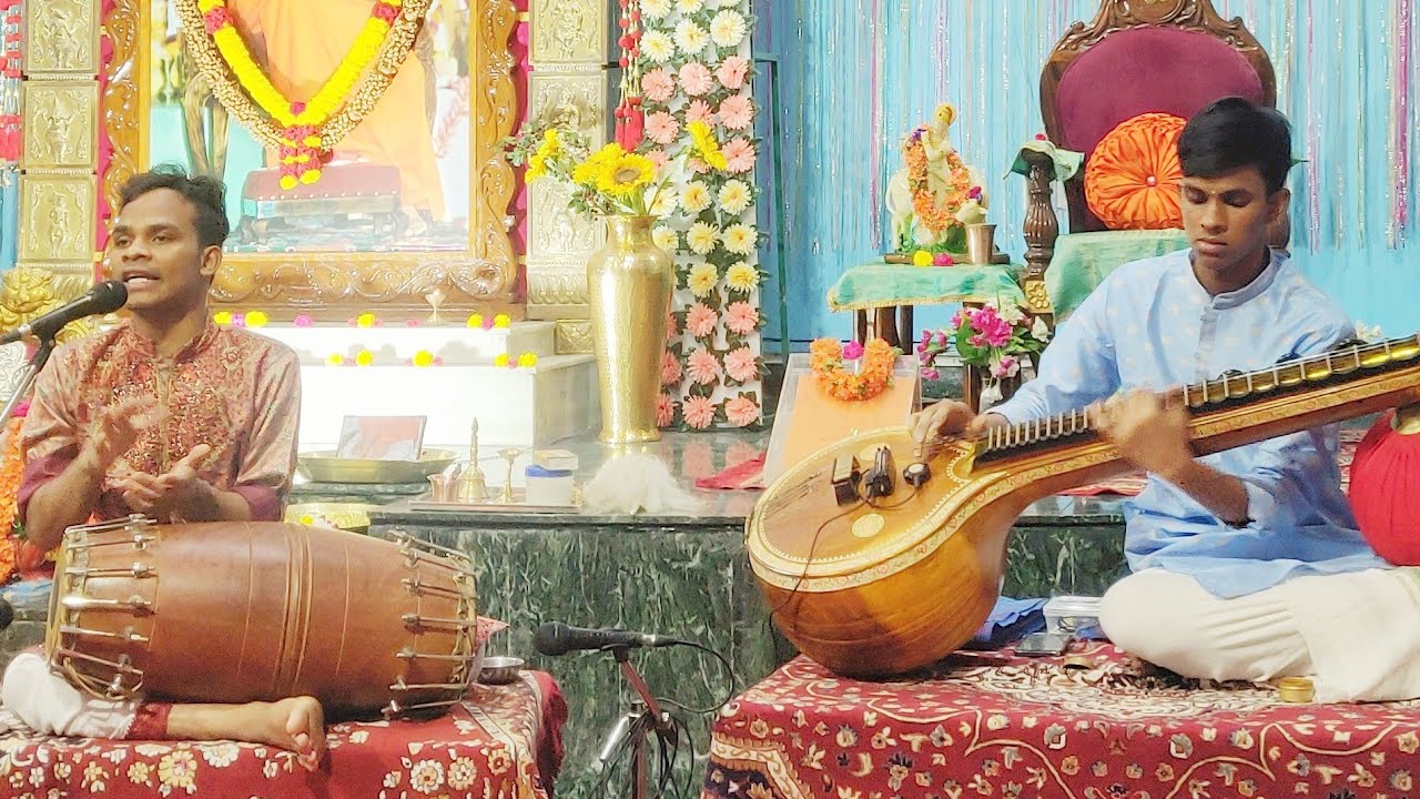 Tripura Sundari Ma Amba Daya Sagari Ma- Sathya Sai Instrument Bhajan ...