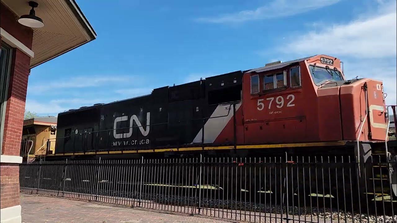 CN 5792 - Brookhaven, Miss. (2023-10-07) - YouTube