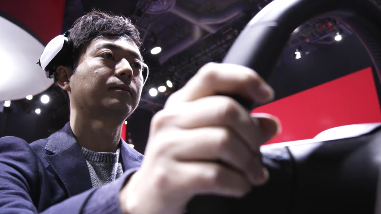 Nissan Brain-to-Vehicle Technology and driving simulator at CES 2018 ...