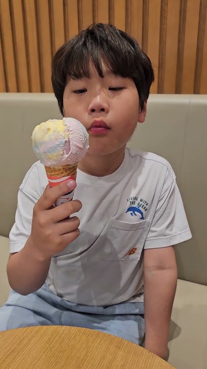 태띠_베스킨라빈스_이상한나라의 솜사탕 - YouTube