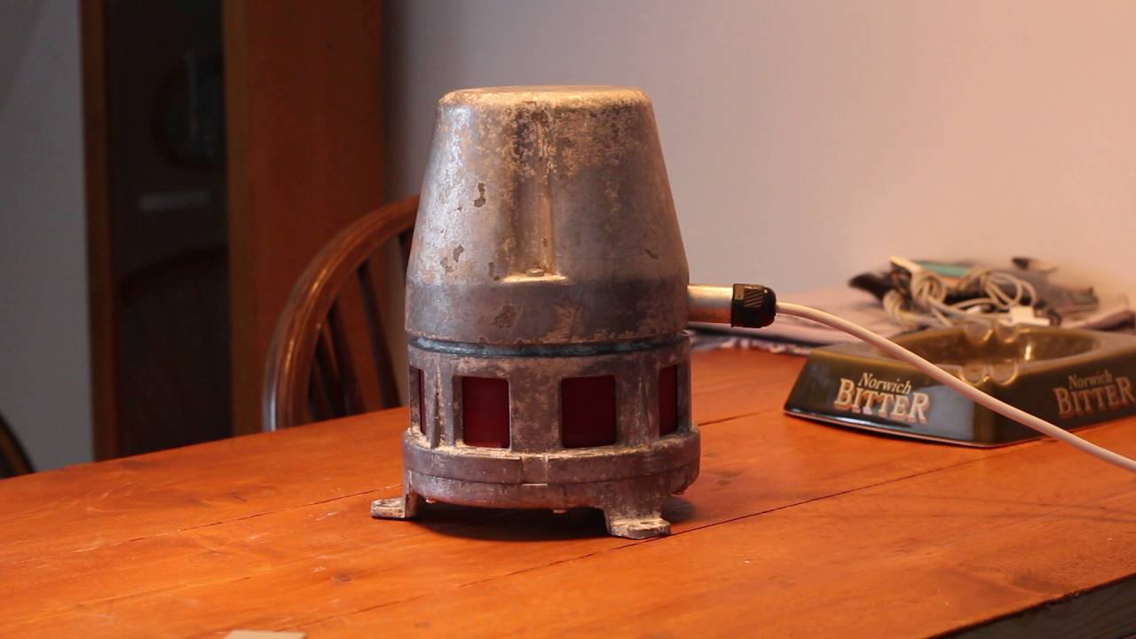 Carters Air Raid Siren - YouTube