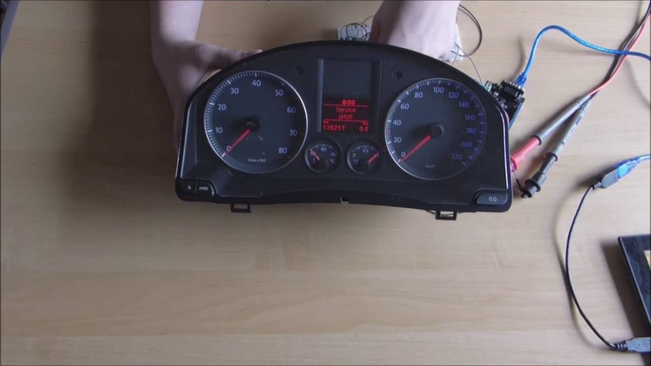 VW Golf 5 + Arduino - Can Bus Idee - YouTube