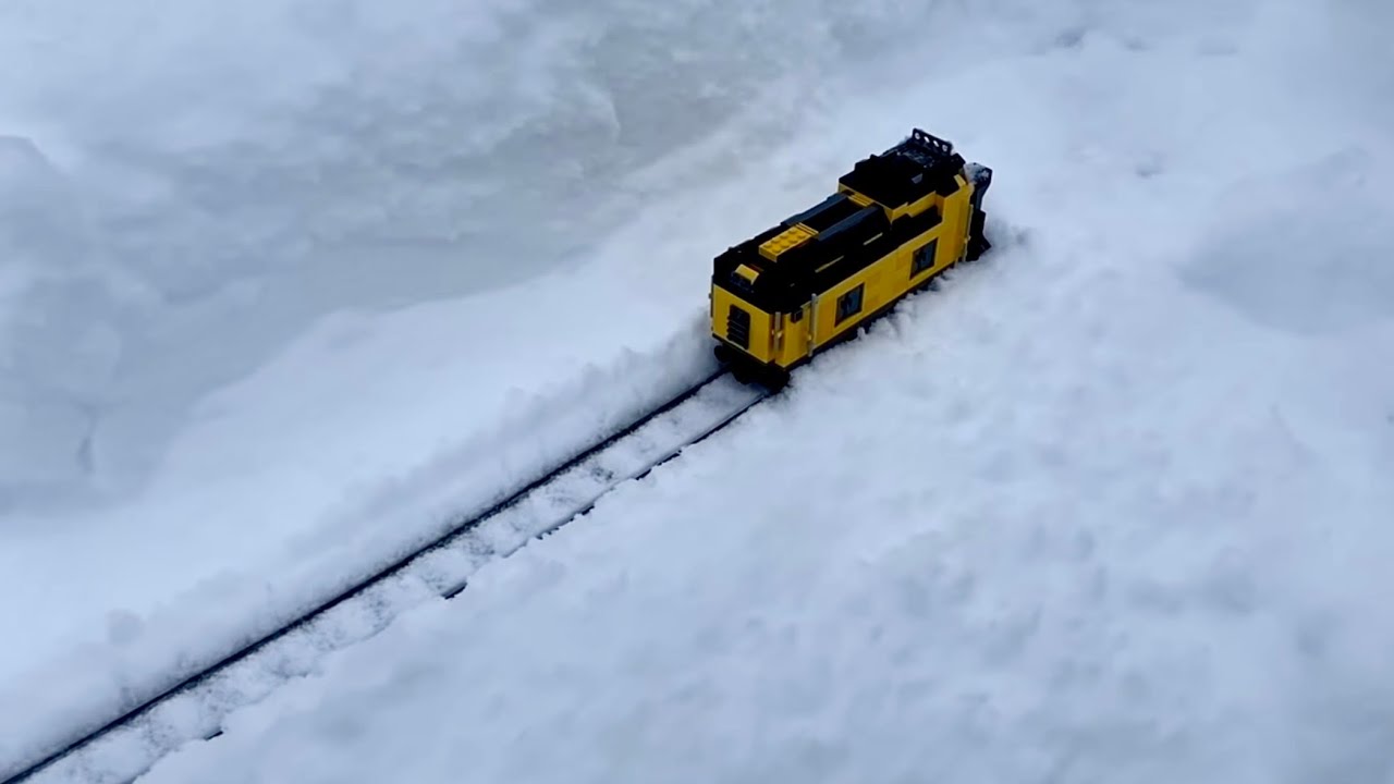 LEGO Snow Plow Train: working and clearing snow - YouTube