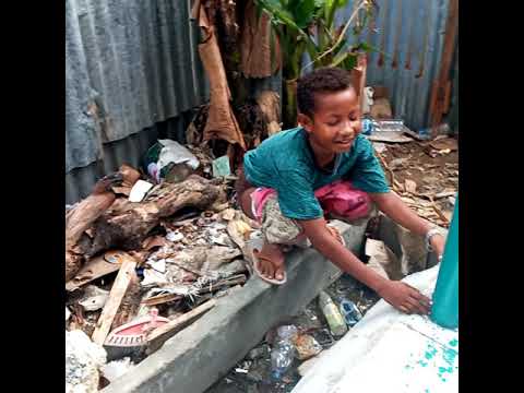 Berak di bpk yanes kebun