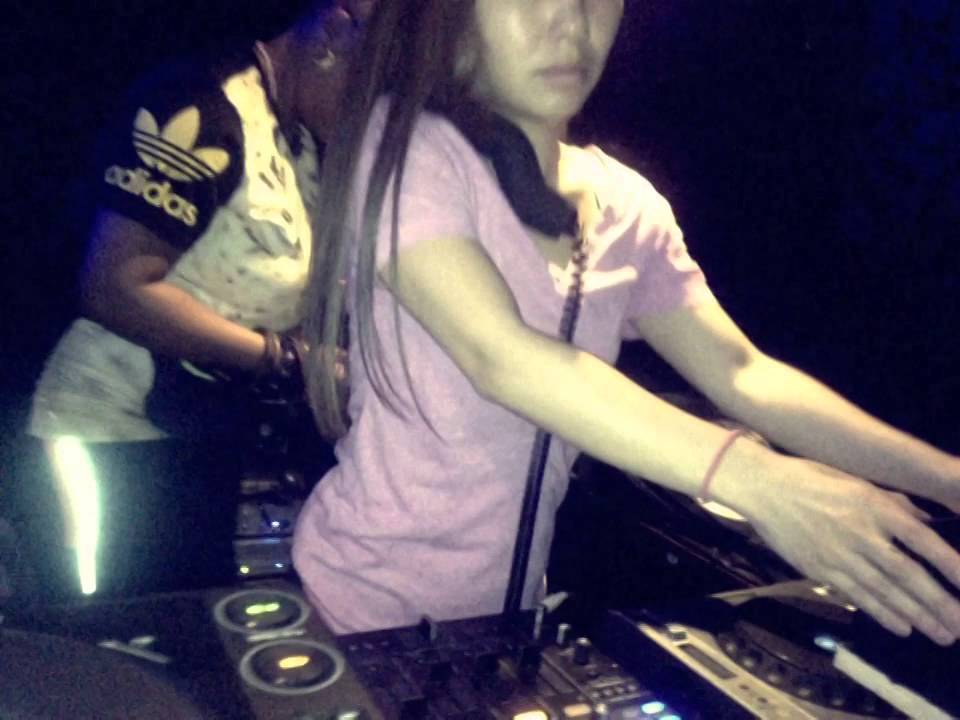 #AfroTakesNYC 1st Episode Dj Yuko Jikido "on Set" Pt1 - YouTube