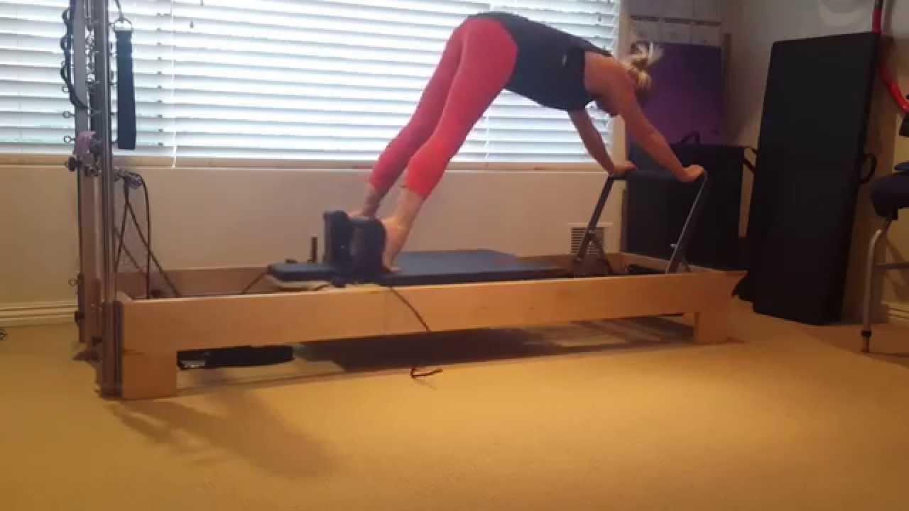 TC Pilates - Inverted V and Long Stretch - Reformer - YouTube