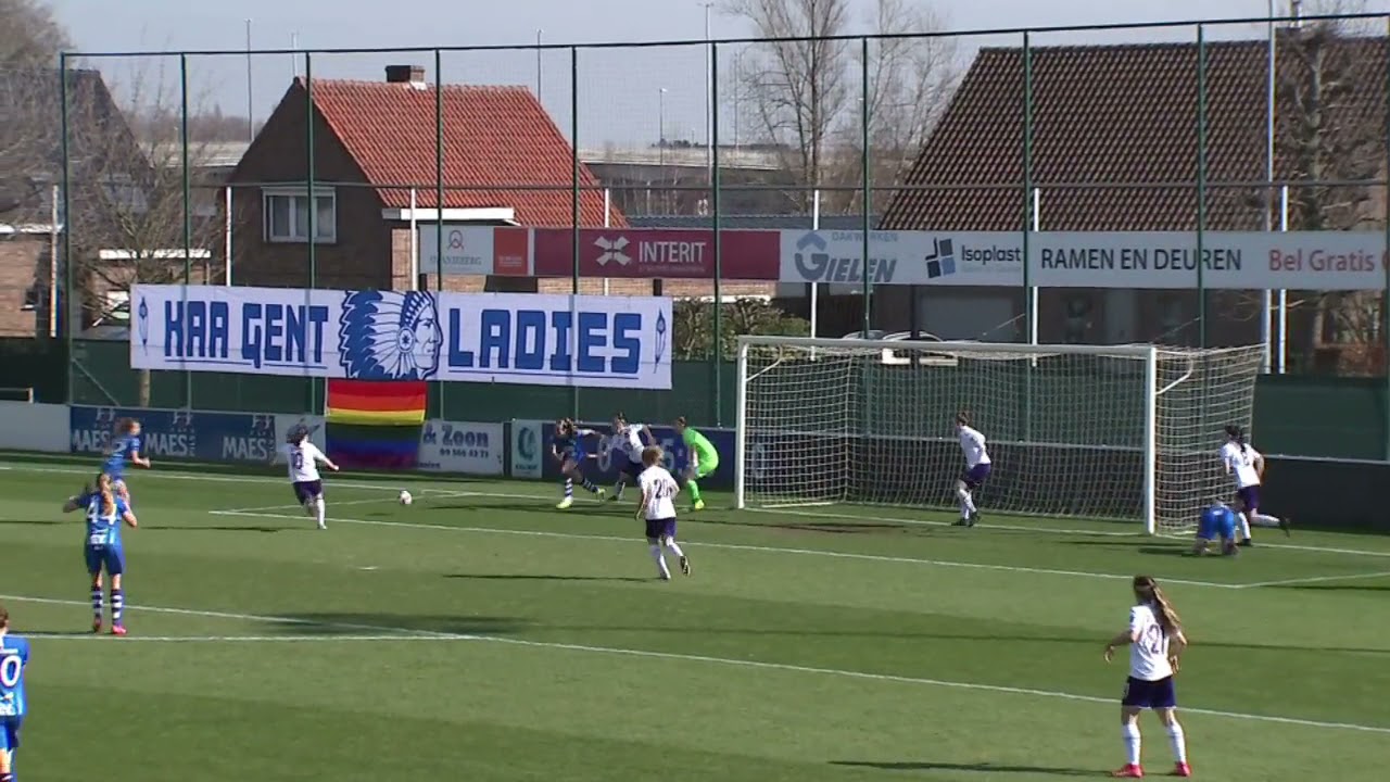 Football féminin : le RSCA vainqueur face à La Gantoise - YouTube
