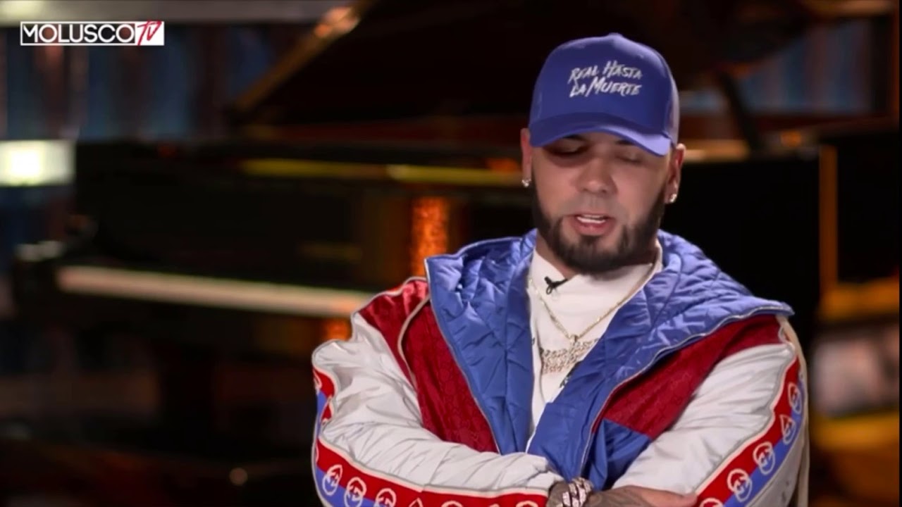 Anuel AA (Emanuel) “Me siento vacío” - YouTube