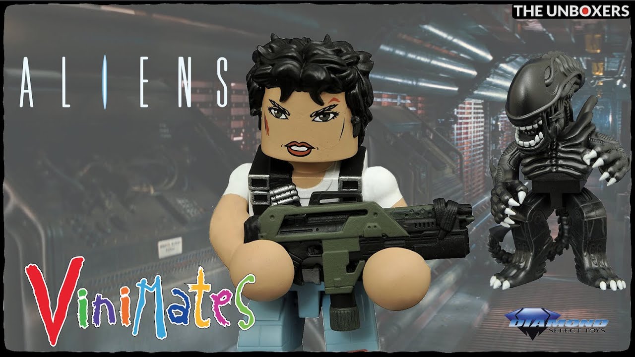 Alien Vinimates: Alien Warrior and Ripley Figures by Diamond Select ...