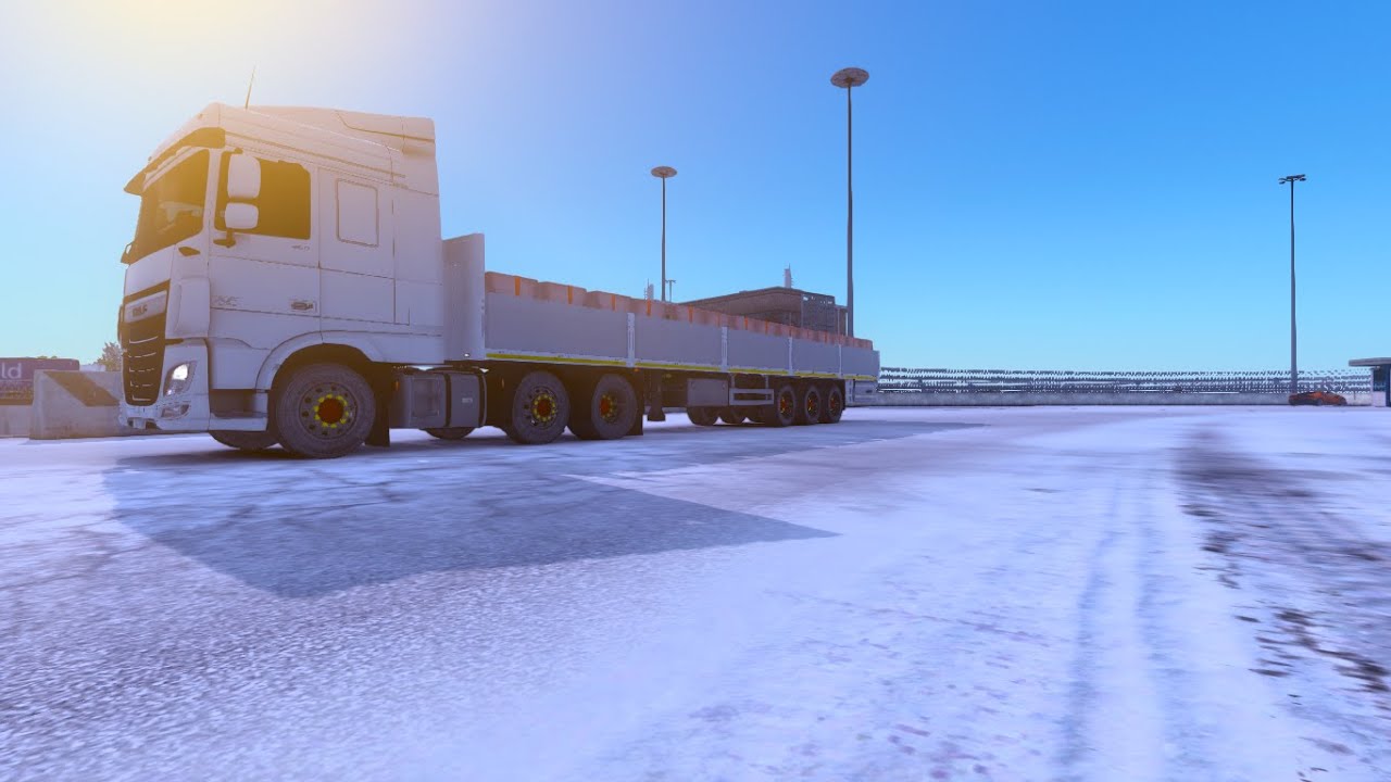 Stuck On Ice | Freight Runners - YouTube
