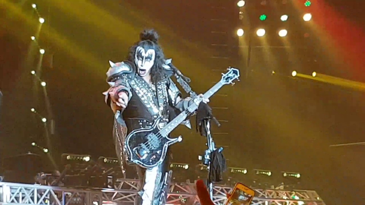 Kiss "Firehouse" Gothenburg, Sweden May 10, 2017 - YouTube