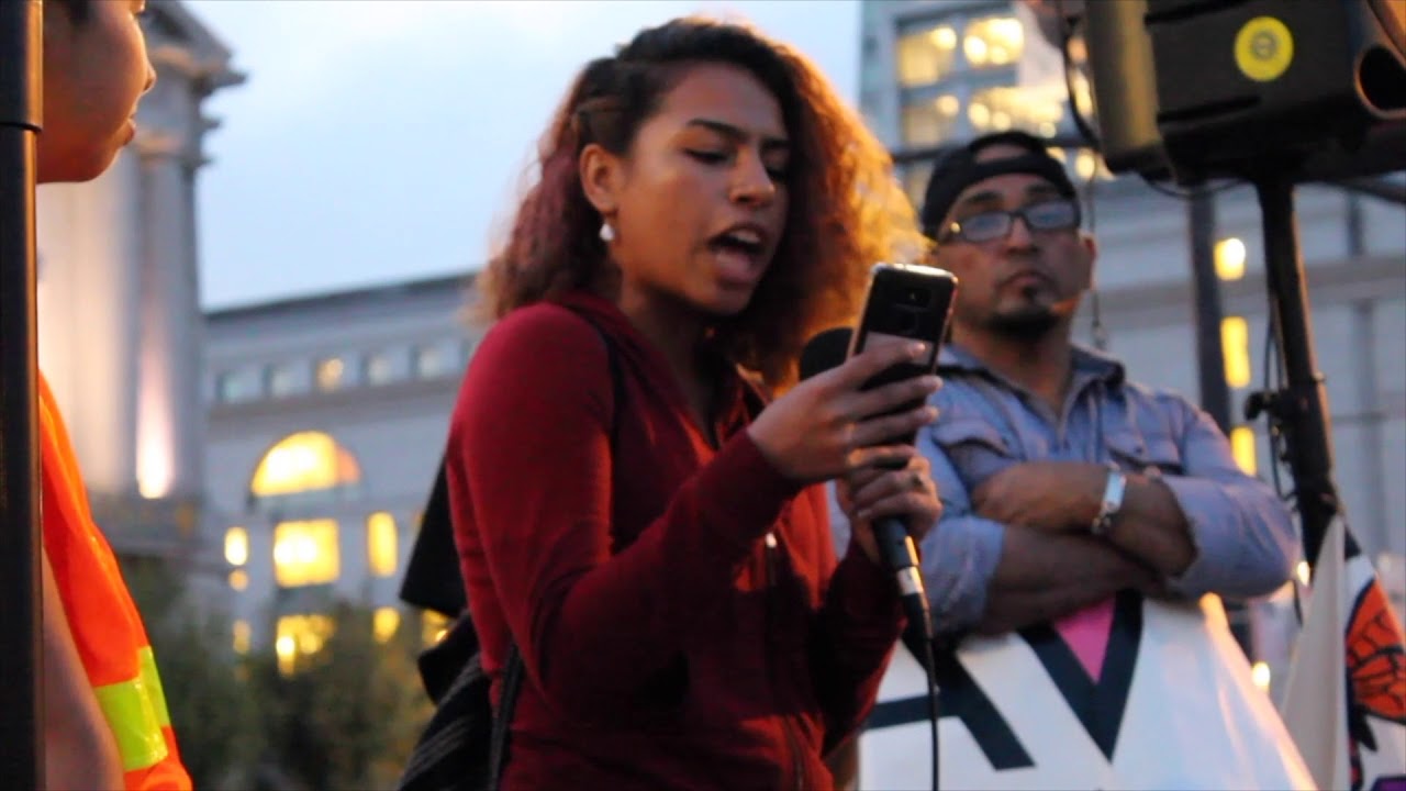 Natalie Portillo performs political poem at DACA rally - YouTube