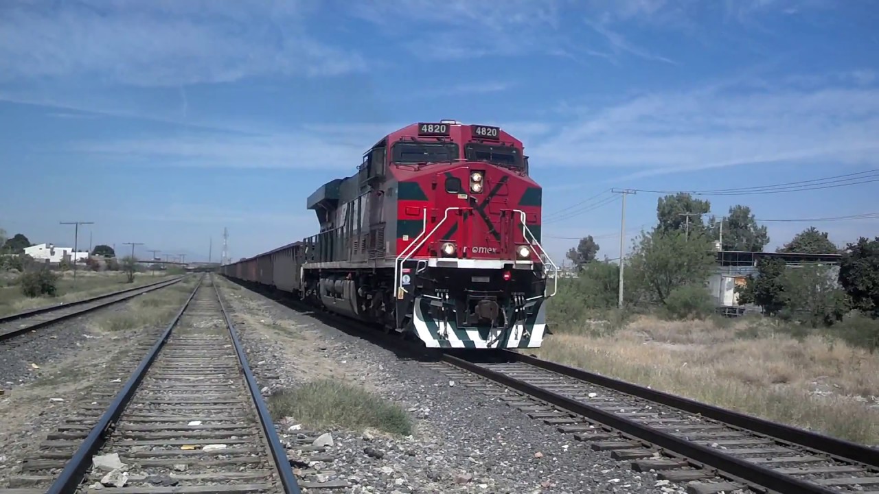 ferromex trenes del dia 17 de marzo linea A distrito Camacho - YouTube