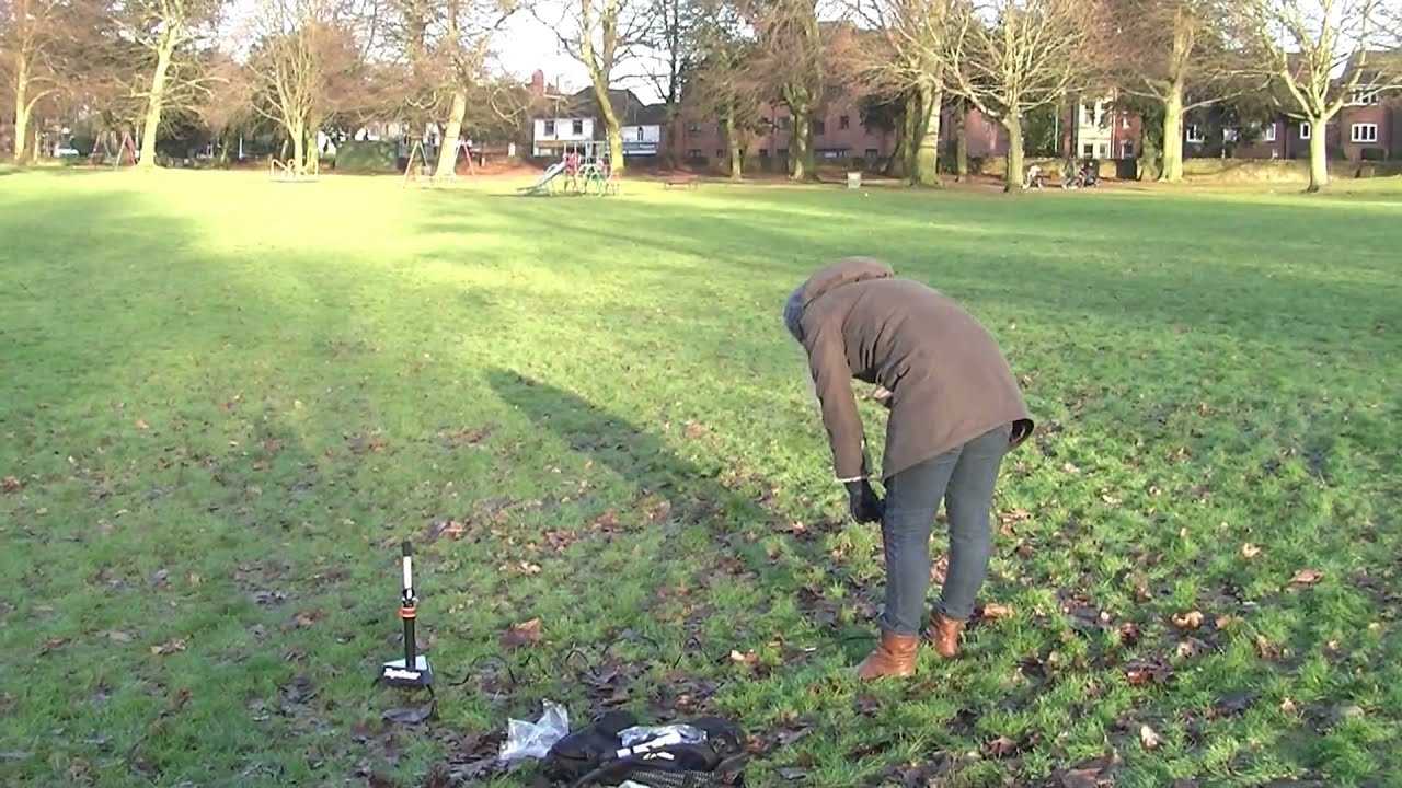 top gear robin reliant rocket toy - YouTube