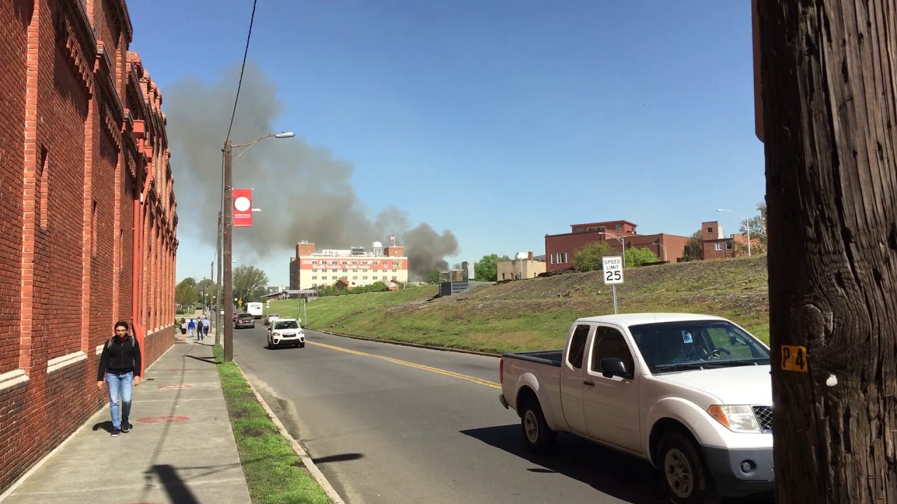 Fire in downtown Durham NC after huge explosion. - YouTube