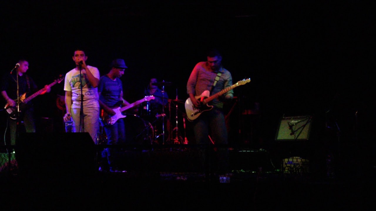 Wake up bomb cover REM Tribute band - YouTube