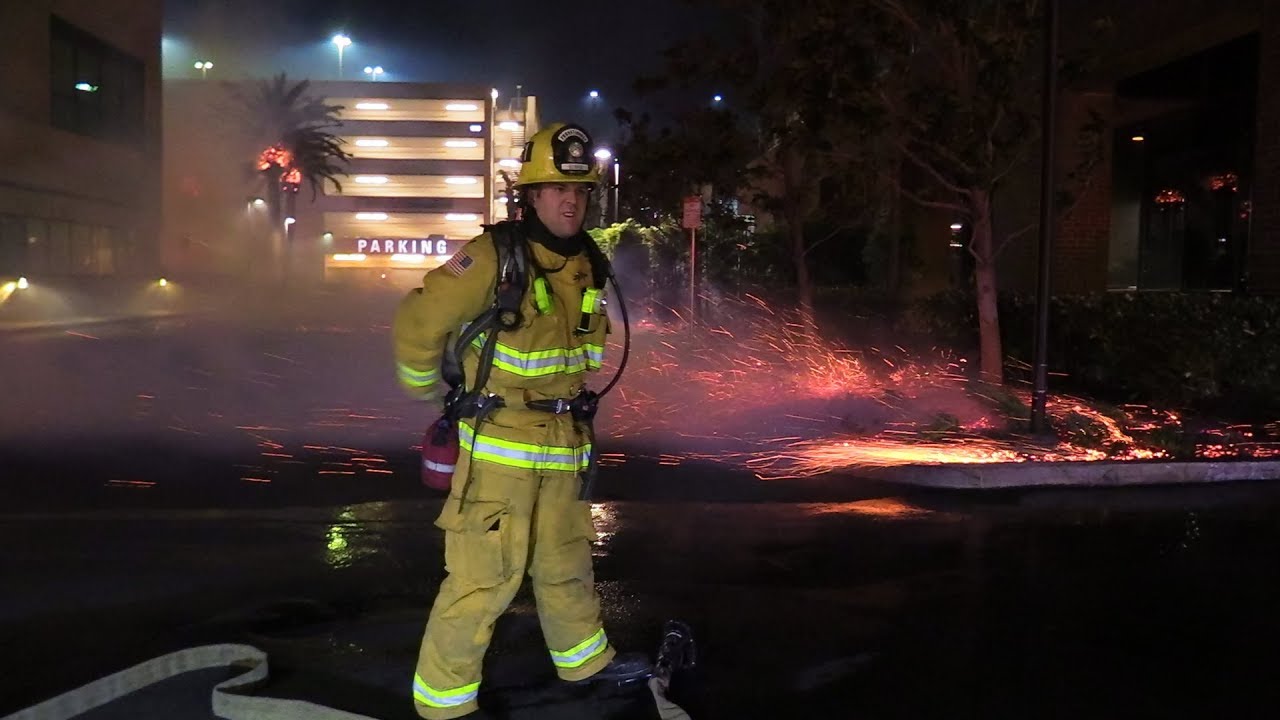 WIND DRIVEN FIRE AT HOSPITAL COMPLEX - YouTube