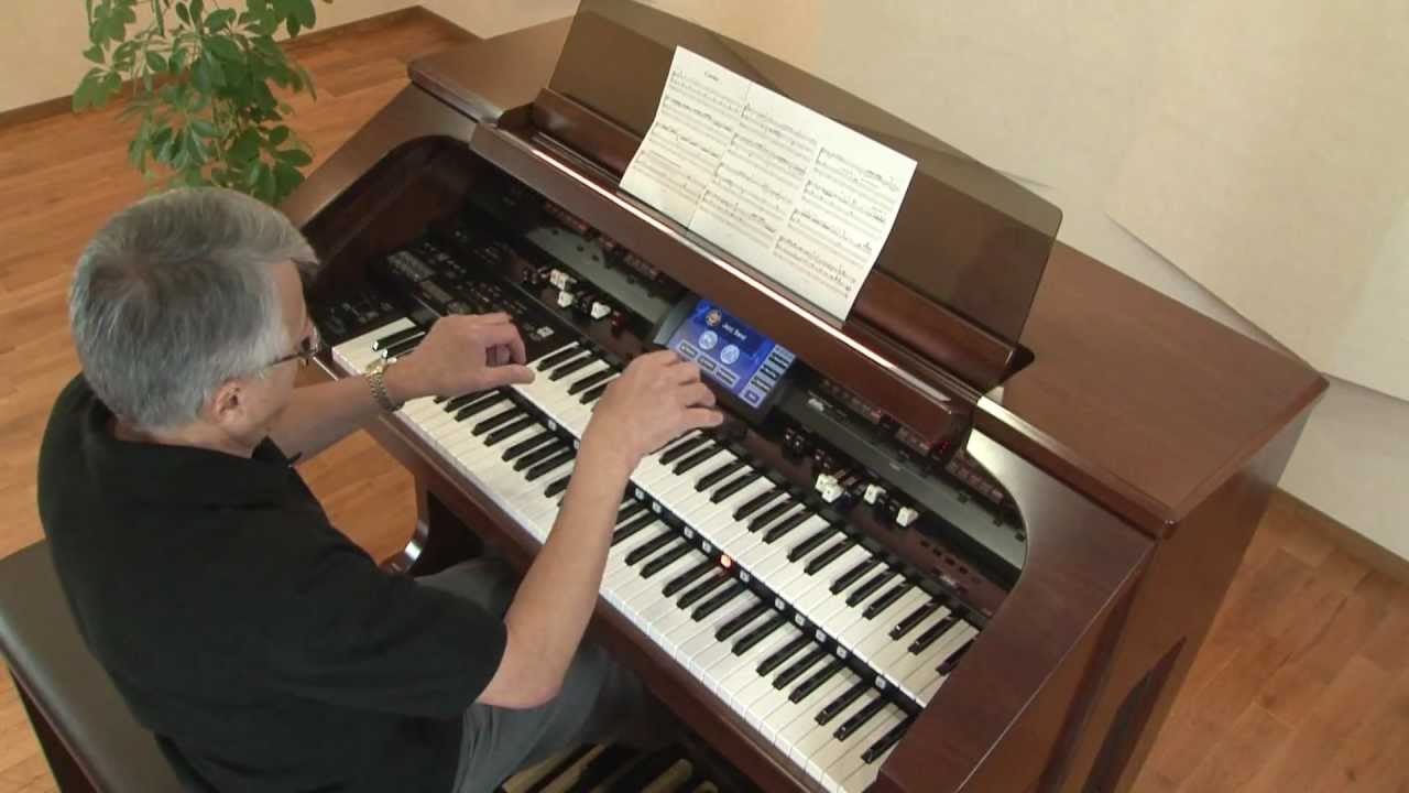 AT-900 Platinum Edtion Music Atelier Organ Demo, "Csardas" Performed by ...