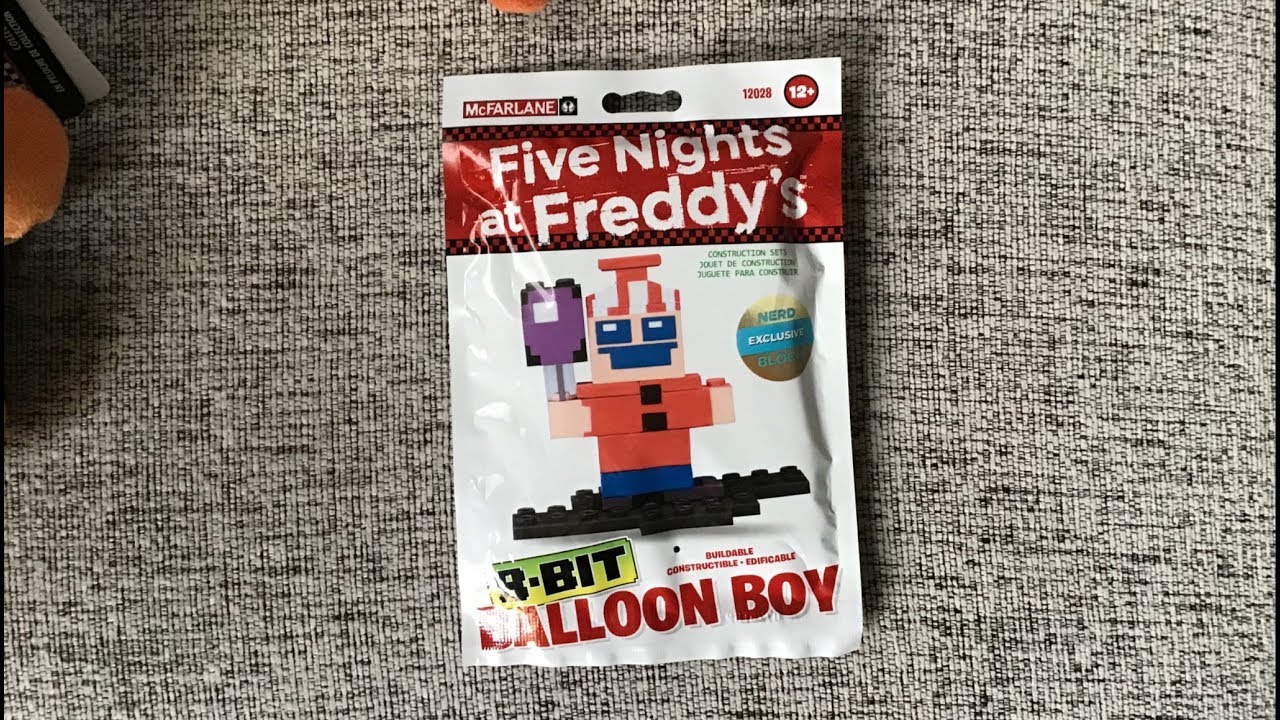 FNAF 8-Bit Exclusive Balloon Boy McFarlane Figure Unboxing & Building ...