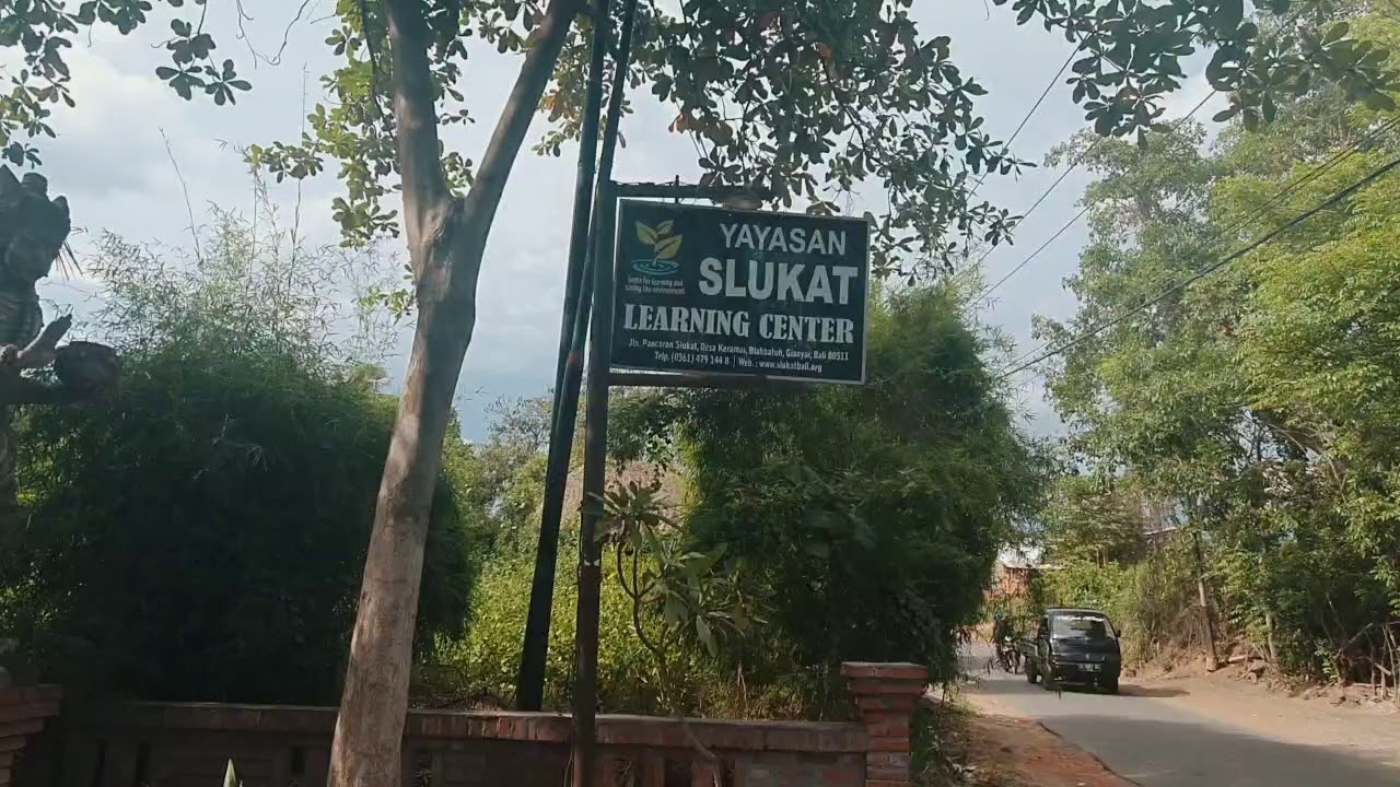 Slukat Learning Center tour - YouTube