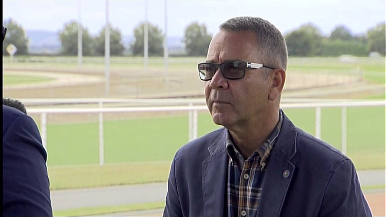 Roger James - The Hassler - YouTube