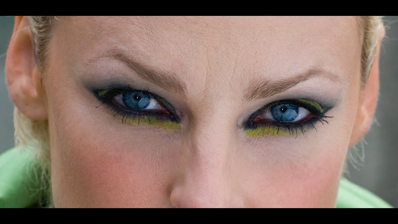 How to focus Your Camera - THE RIGHT WAY - YouTube