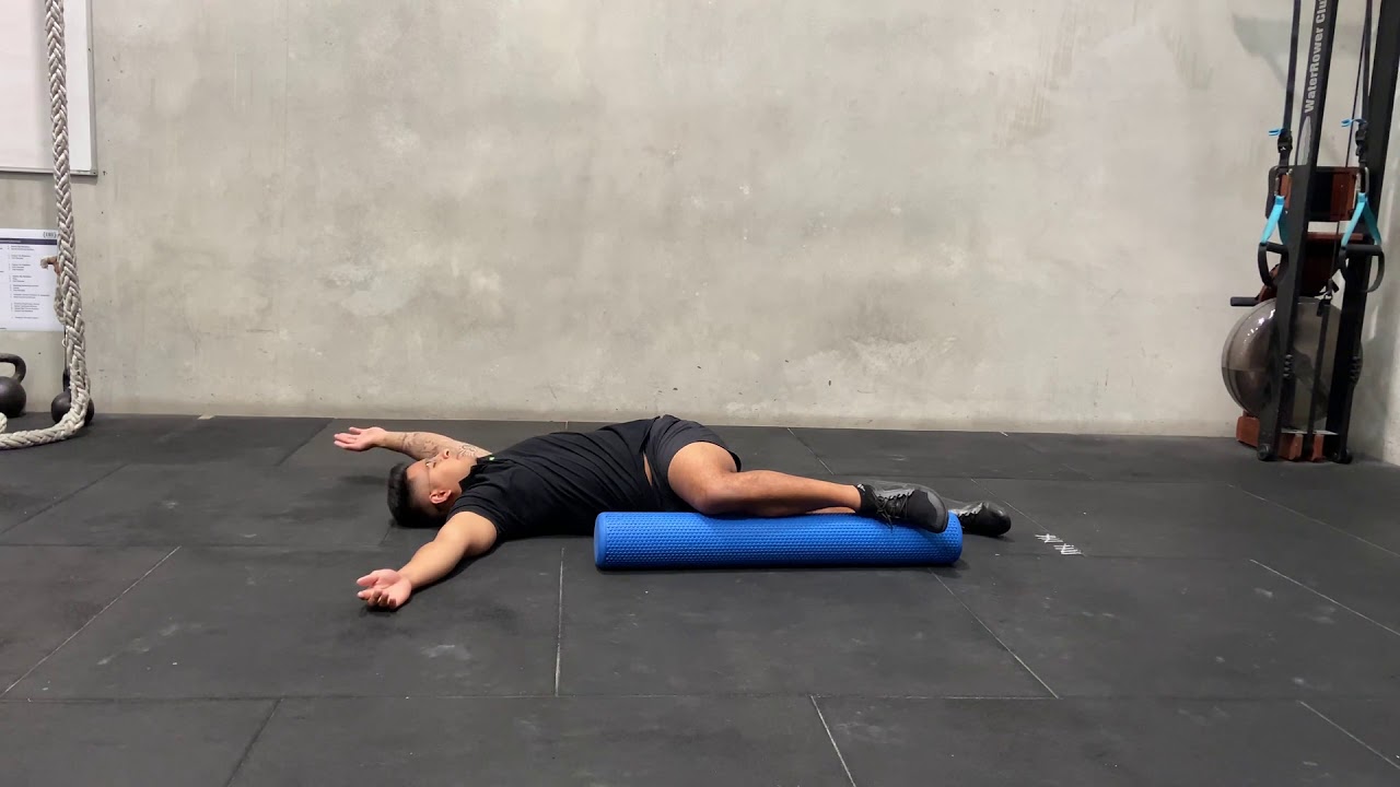 Thoracic Spine Arm Sweep - YouTube