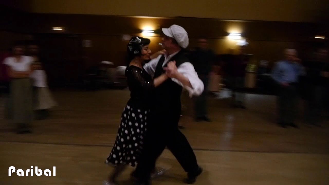 Paribal : la marche, danse de bal musette - YouTube