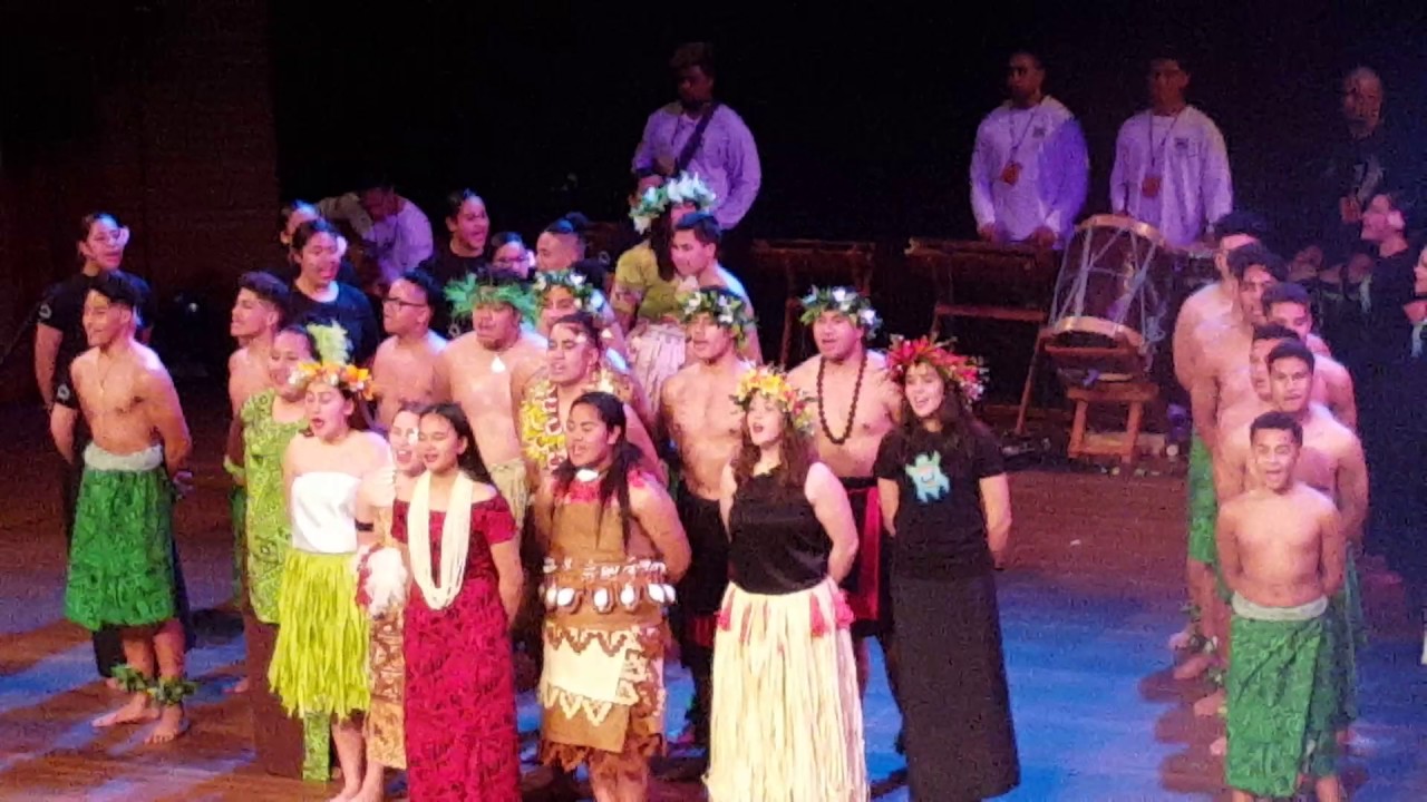 Taita College Tu Tangata 2K17 - YouTube