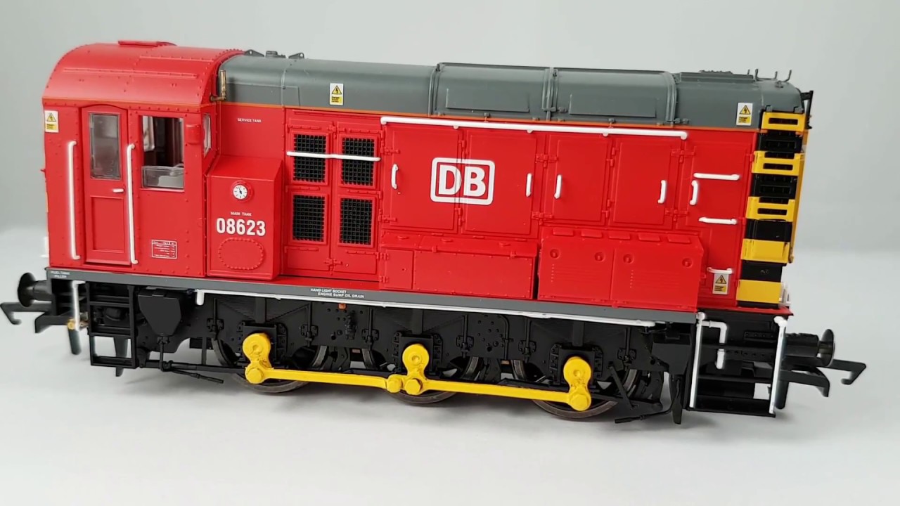 New Junction - Under Closer Inspection: Hornby Class 08 'DB Schenker ...