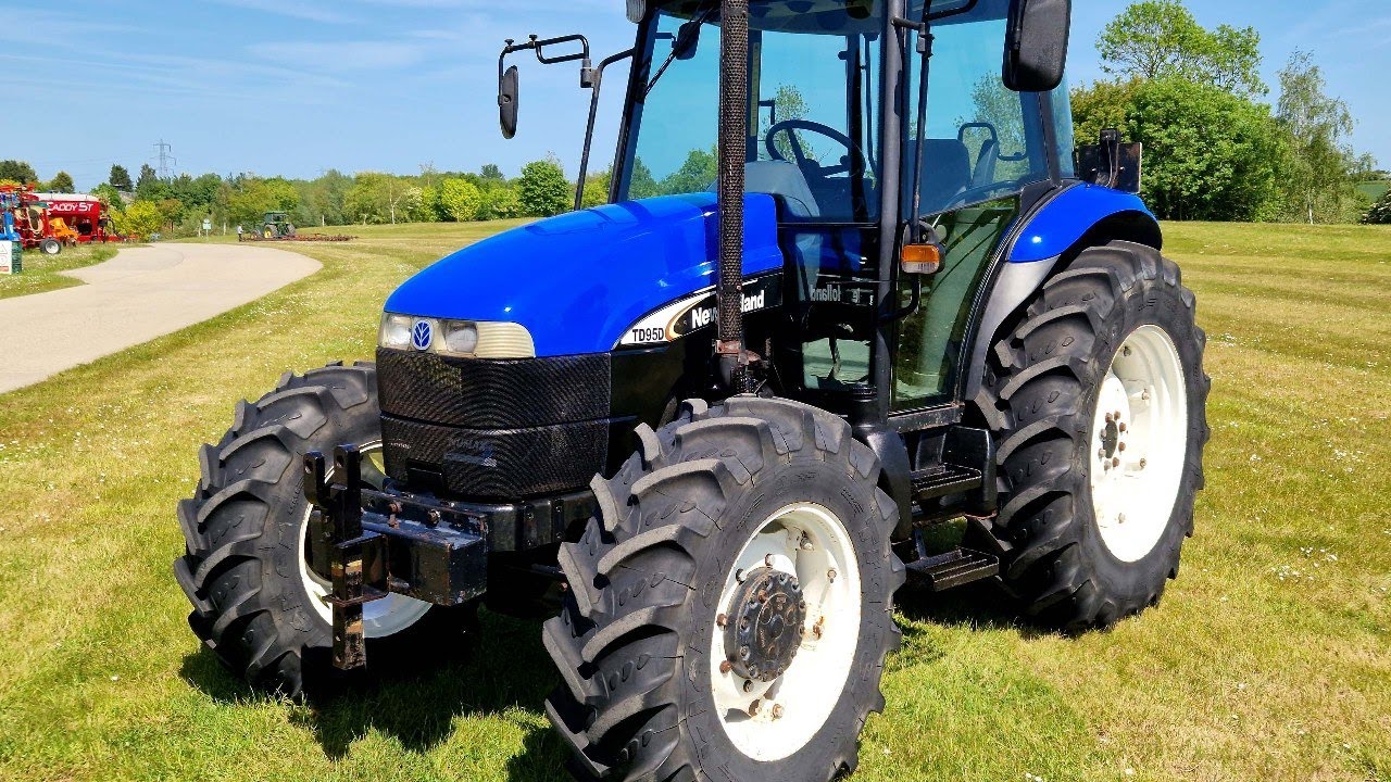 2004 New Holland TD95D 4WD Tractor 21662 - YouTube