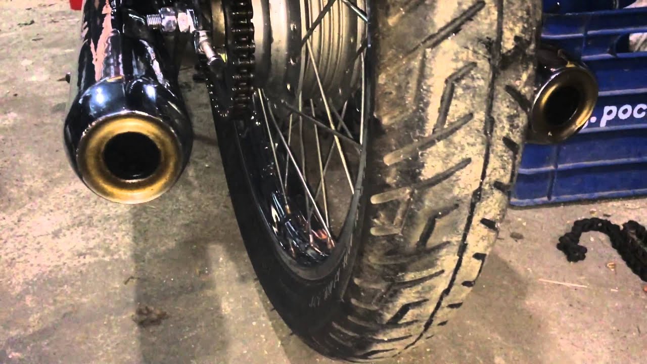 Yamaha Rdc 125 sonido - YouTube