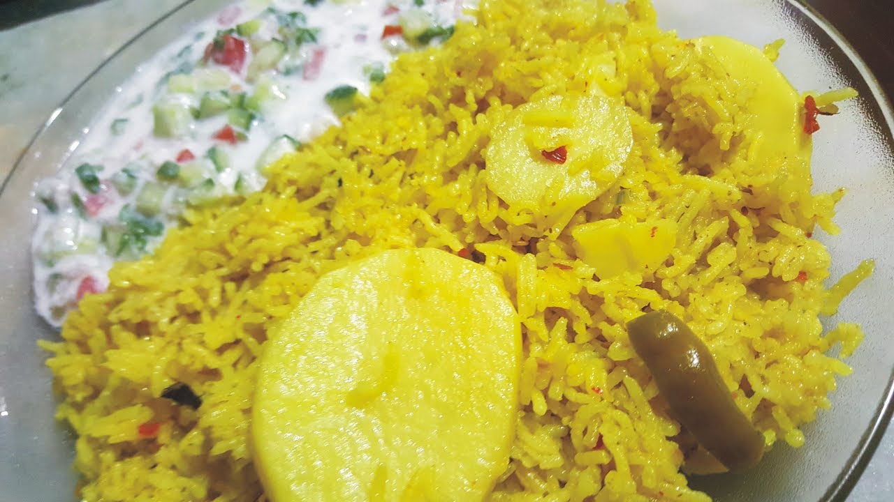 Aloo Tehri / Tihari ( Potato Pulao _ Potato Rice ) - YouTube