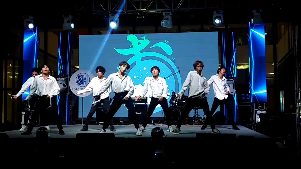 BTS "BOY WITH LOVE" COVER by RABB7E - YouTube