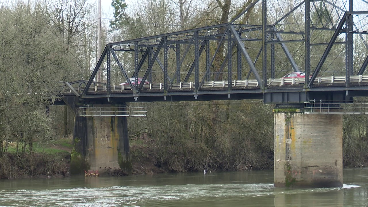 Van Buren Bridge Advertisement - YouTube