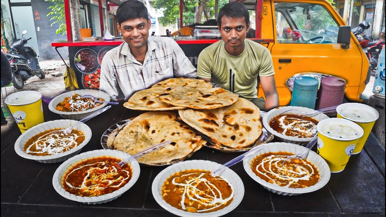 Street Tandoori Butter Roti, Missi Roti, Butter Paneer Custom Thali ...