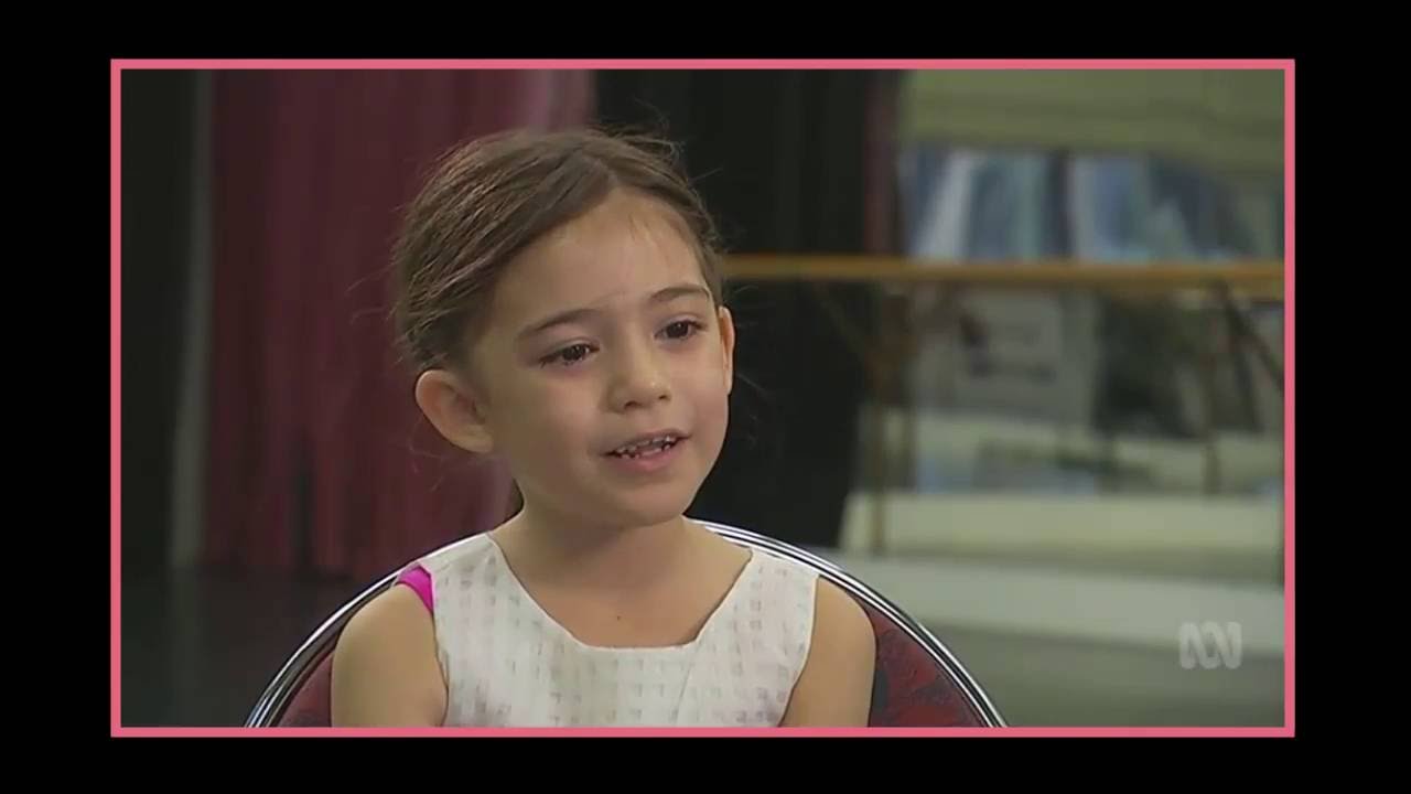 Sienna-rose Little Snow White ABC interview - YouTube