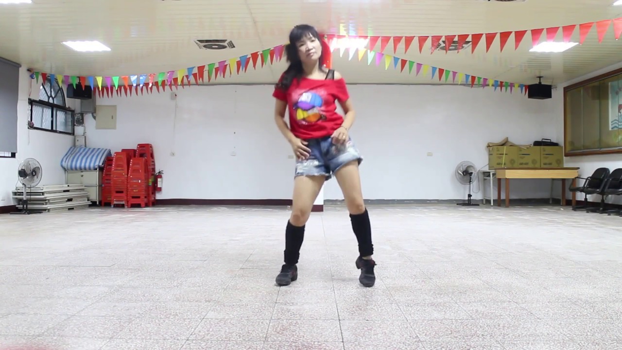 MOMOLAND--BAAM FULL DANCE TUTORIAL - YouTube