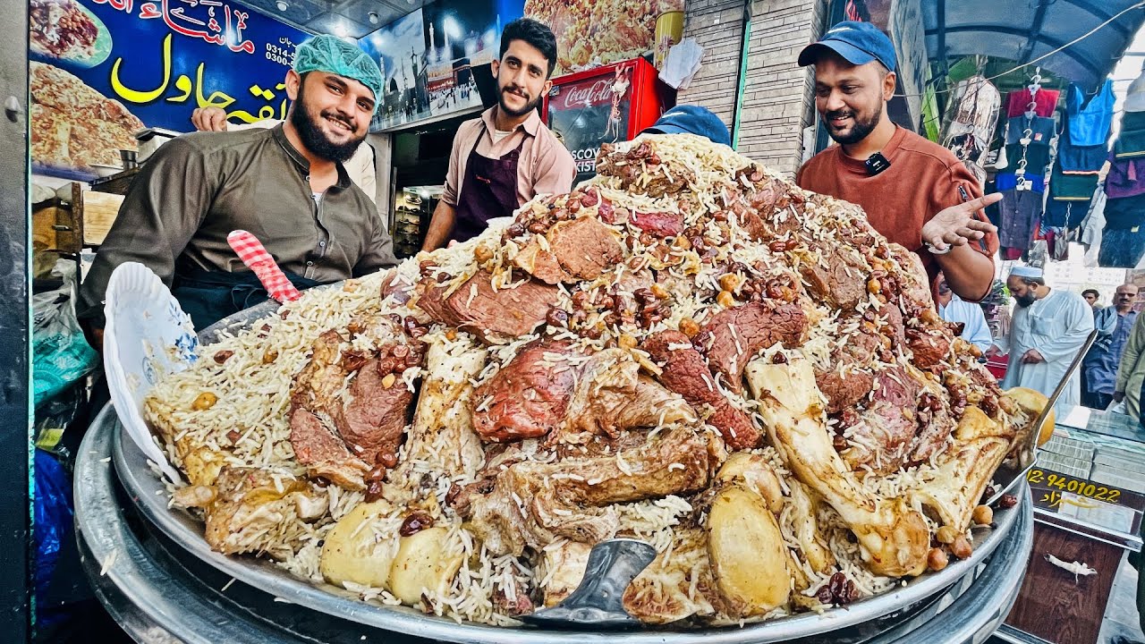 Zaiqa Chawal, Peshawar, Qissa Khwani Bazar | Patang Market aur Halwa ...