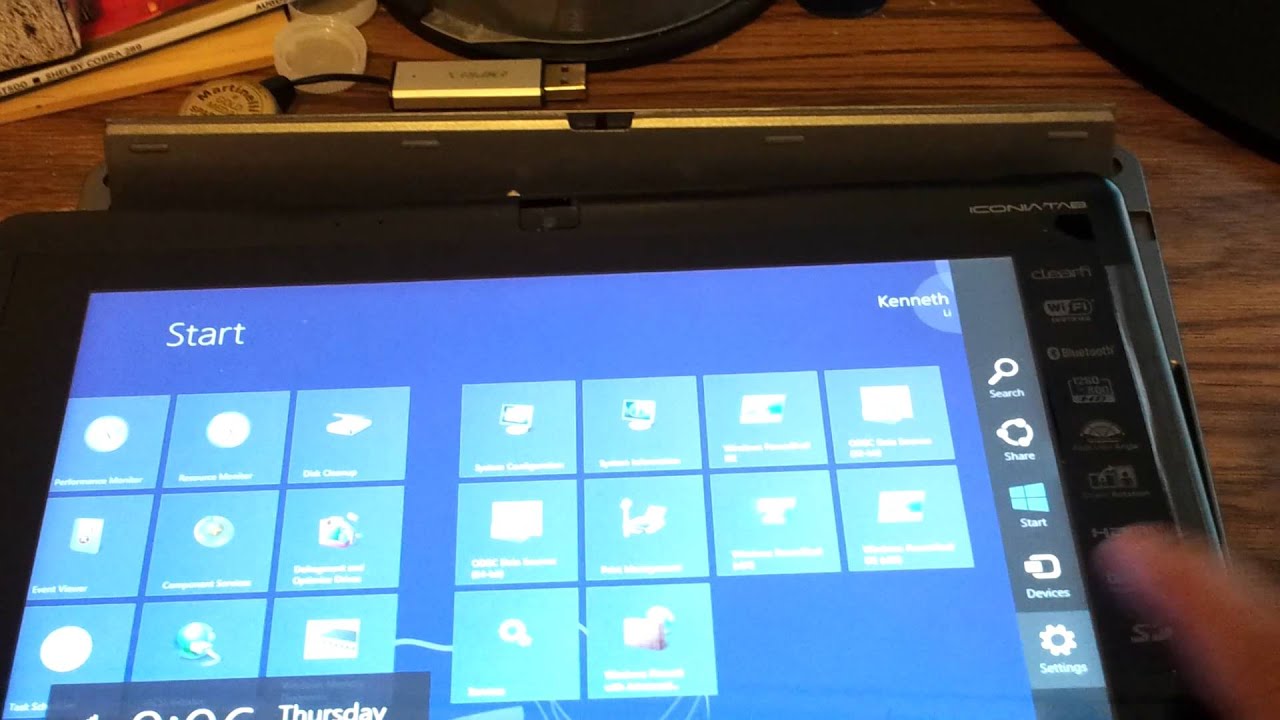 Acer W500 Windows 7 tablet running on Windows 8 !! - YouTube