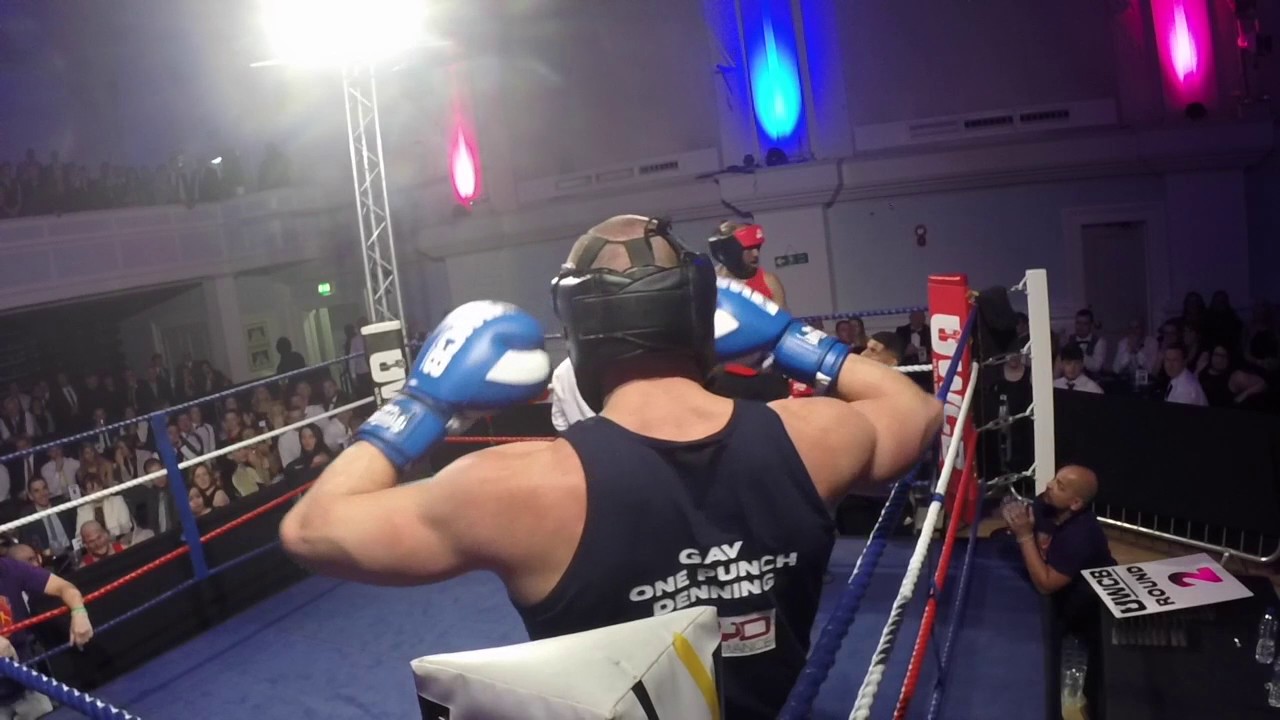 Ultra White Collar Boxing | Bedford | Delroy Prince VS Gav Denning ...