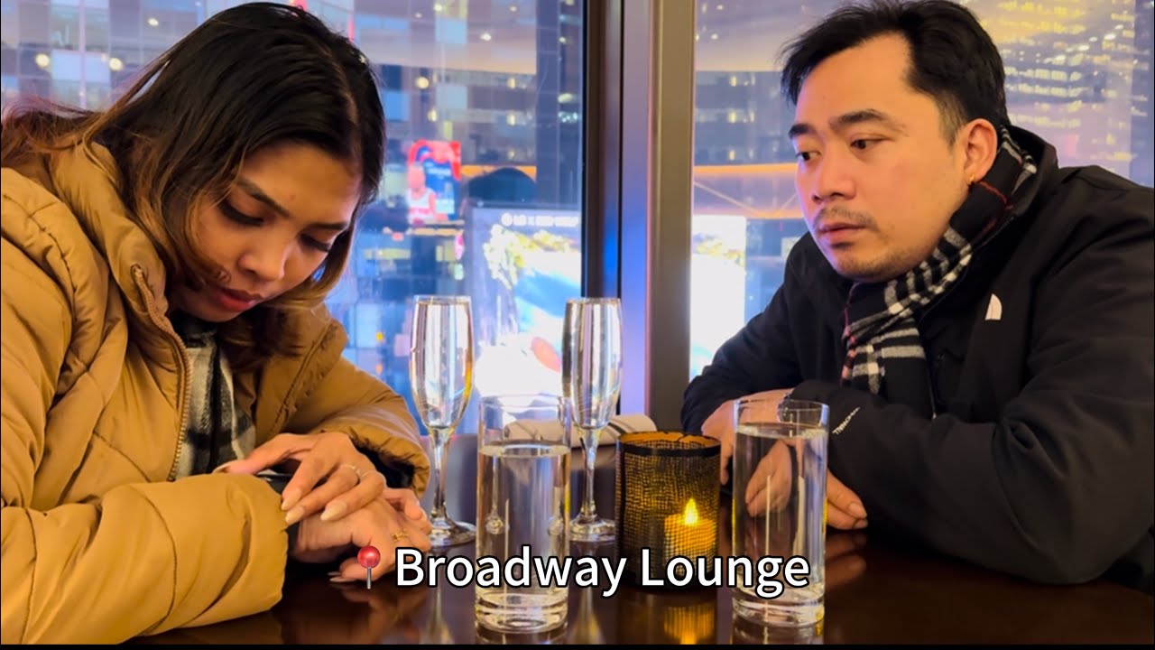 Where to eat in Times Square New York | Broadway Lounge | Marriott ...