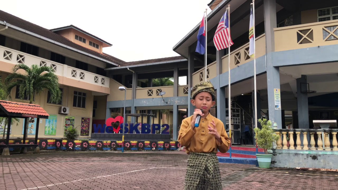 Muhammad Firas Amsyar - Standing In The Eyes Of The World - YouTube