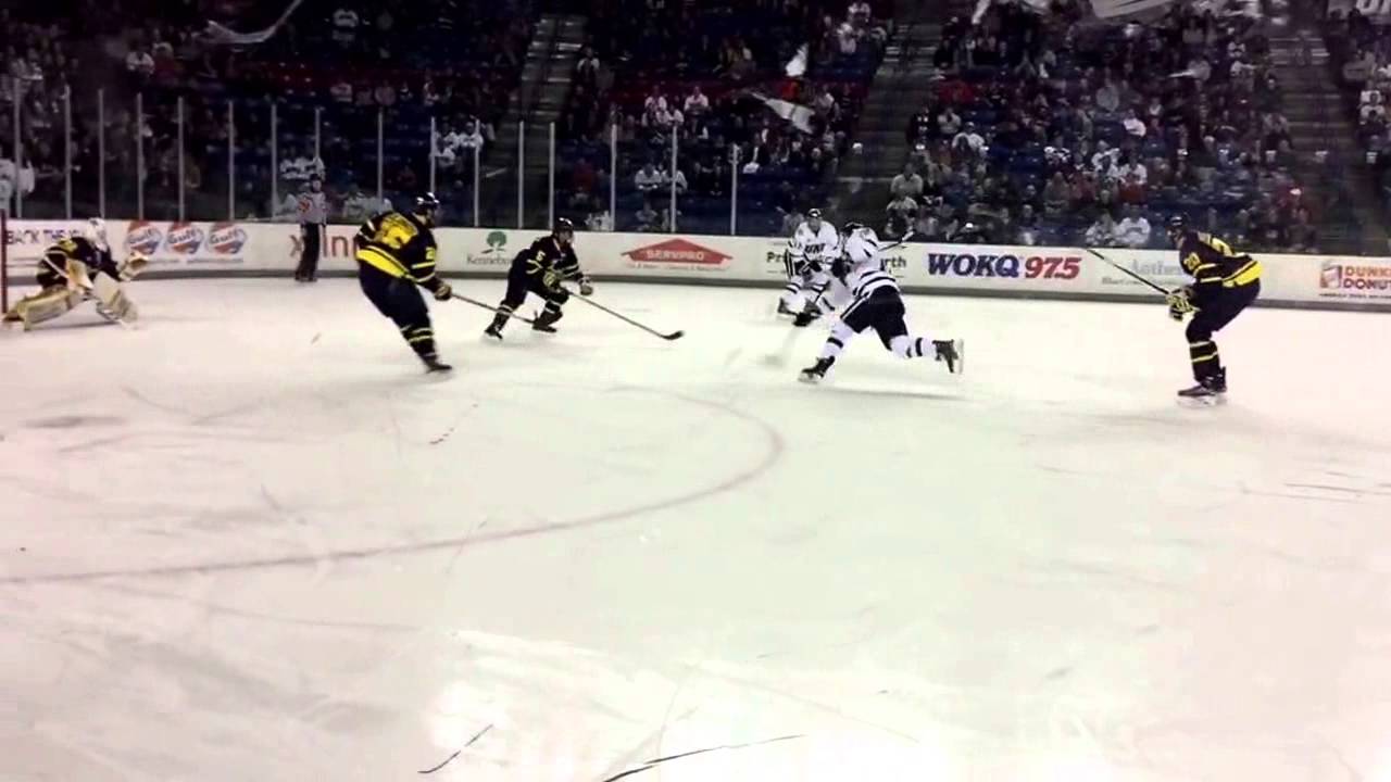 Andrew Poturalski PP Goal: UNH 1, Merrimack 0 - YouTube