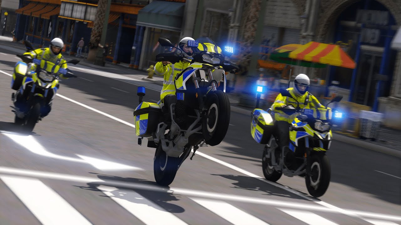 LSPDFR - NEW BMW F750 BIKE PATROL [#GTA5 LIVE] - YouTube