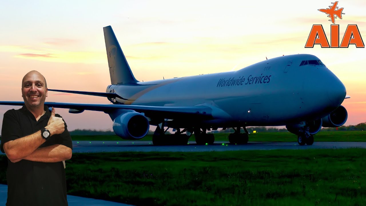 Incredible View! 🤩 Witness the Rare 747 Sunset Landing at East Midlands ...