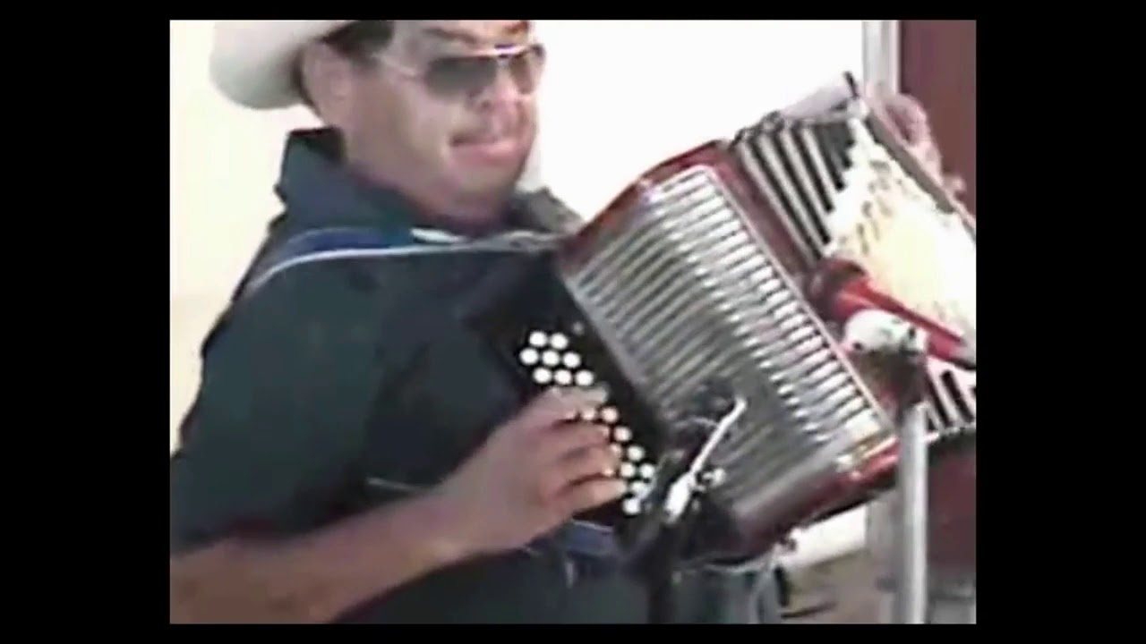 JOSE ANGEL REYES .... La Curva. - YouTube