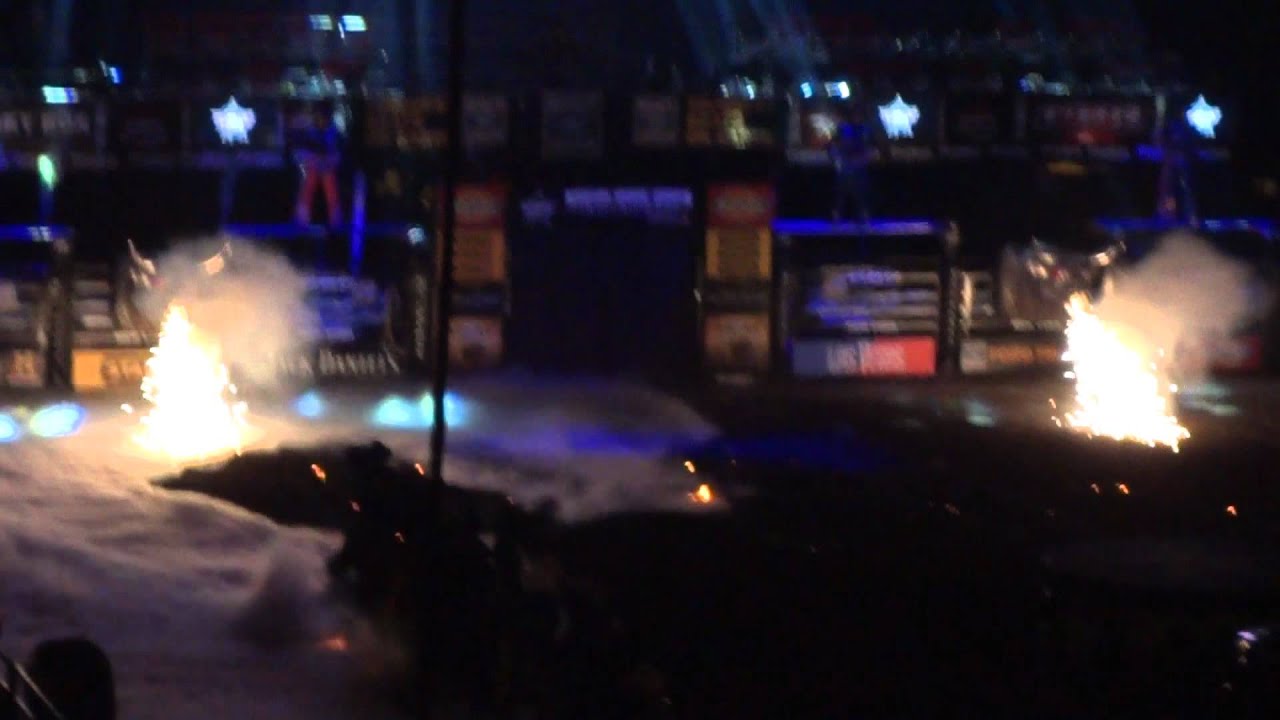 OPENING TO THE PBR AT MSG 2012 - YouTube