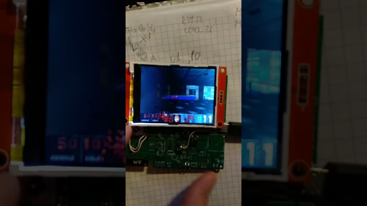 ESP32 doom port - YouTube